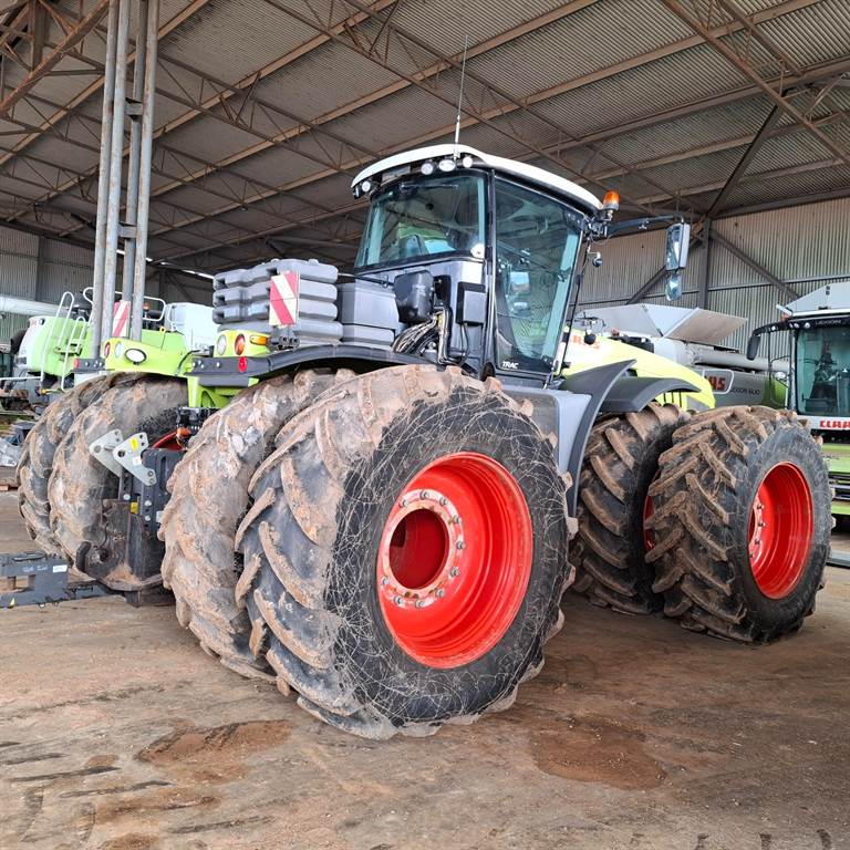 2021 CLAAS XERION 5000 - CLAAS Harvest Centre